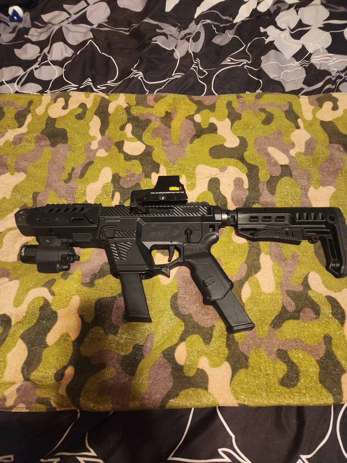 Recover Tactical PG9 P-IX & AR9 Grip w/ Integral Mag Holder